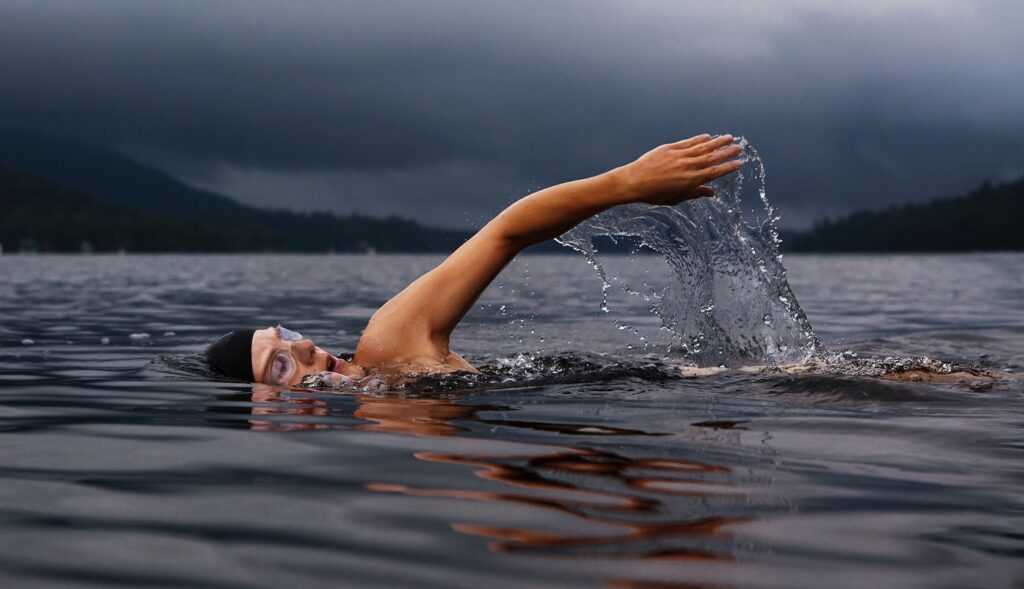 Learn to Swim from Hayley Peirsol, a World Championships Medalist