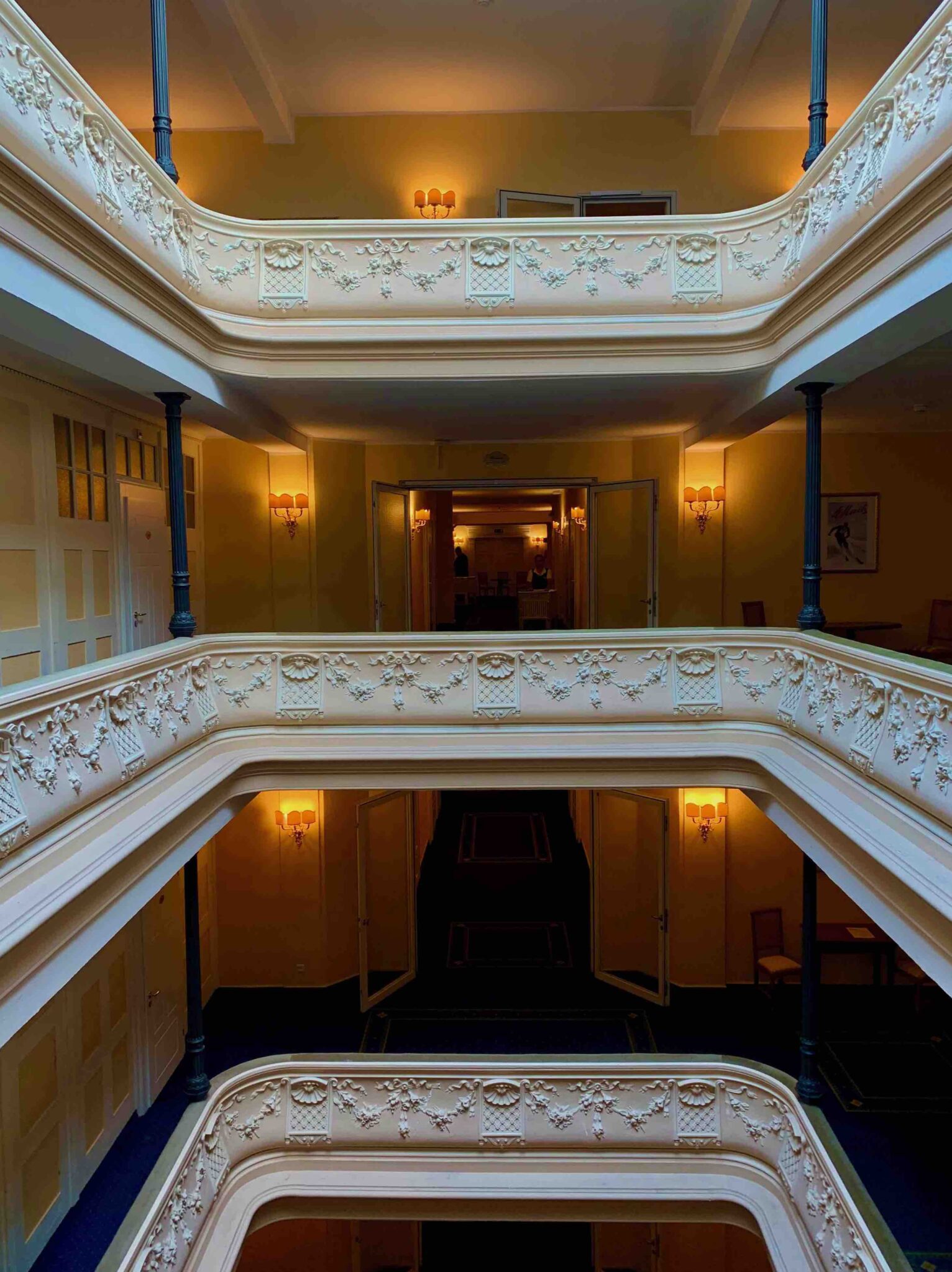 Lake Como to St. Moritz: How to Travel Best