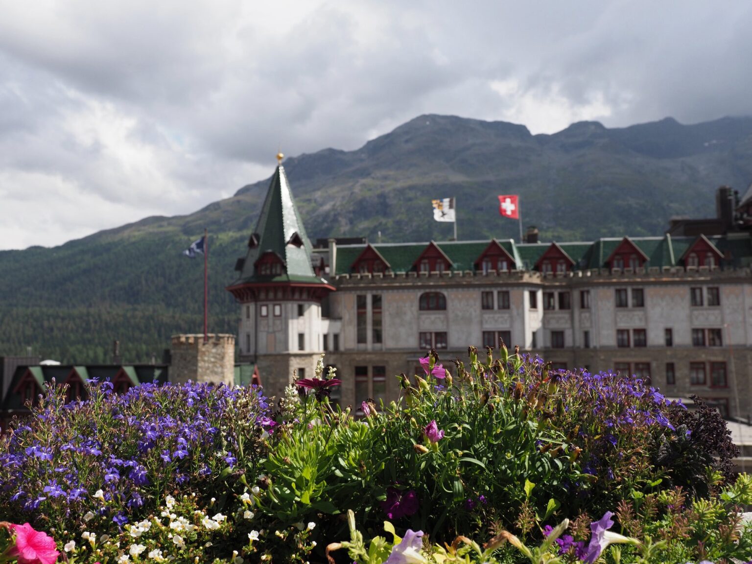 Lake Como to St. Moritz: How to Travel Best